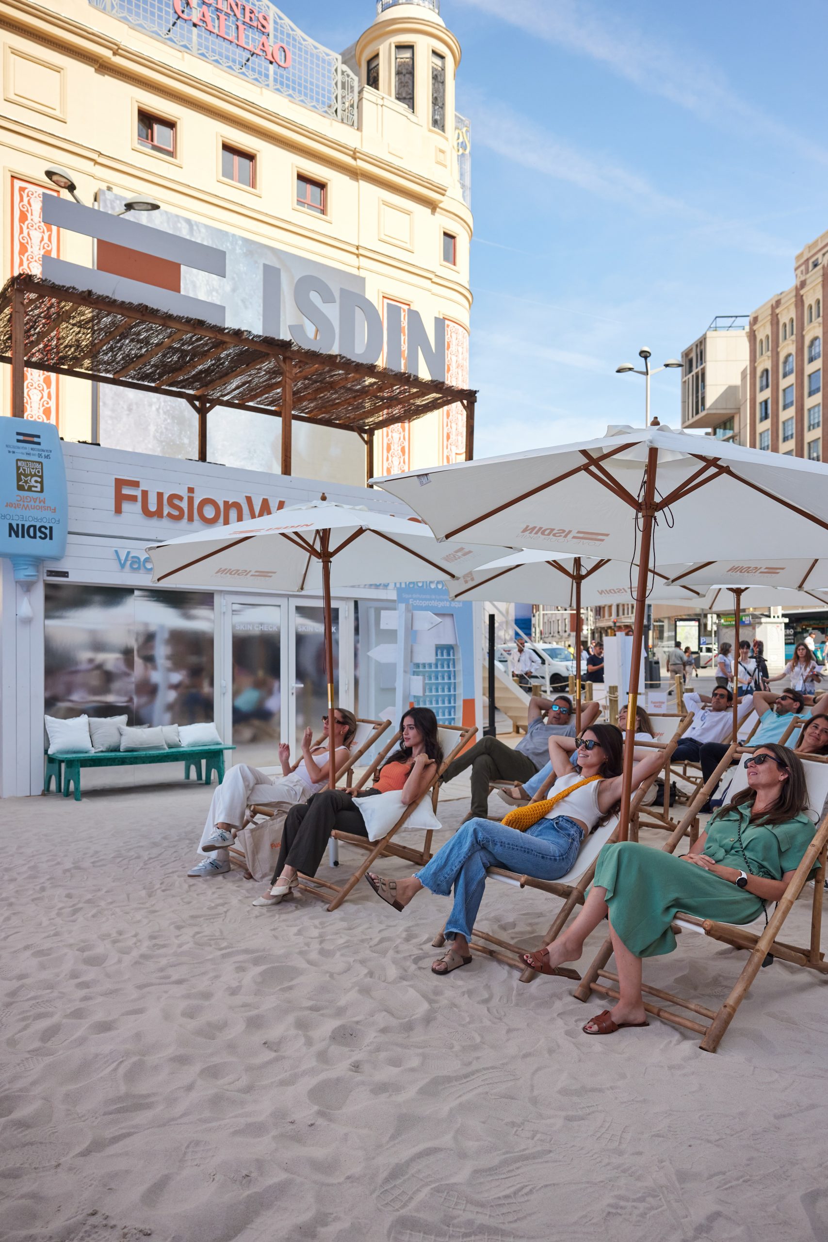 ISDIN monta un eventazo en pleno centro de Madrid ¡Vaya vaya, aquí sí ...