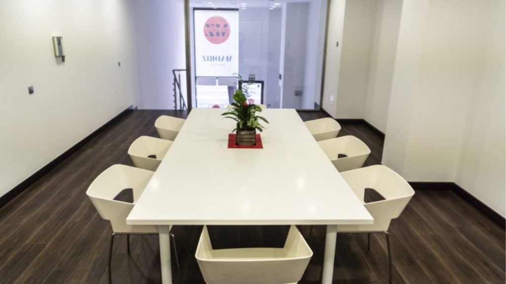 Alquilar salas de eventos - eventoplus.com