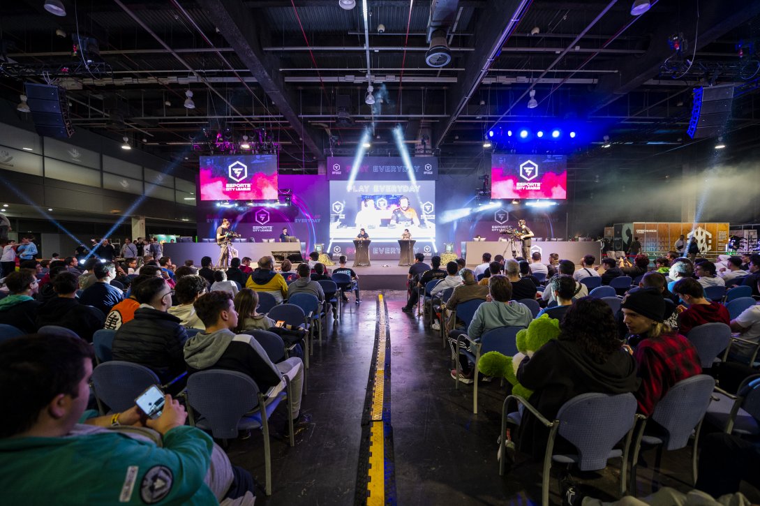 La primera edición invernal de DreamHack Valencia reúne a 70.000 ...