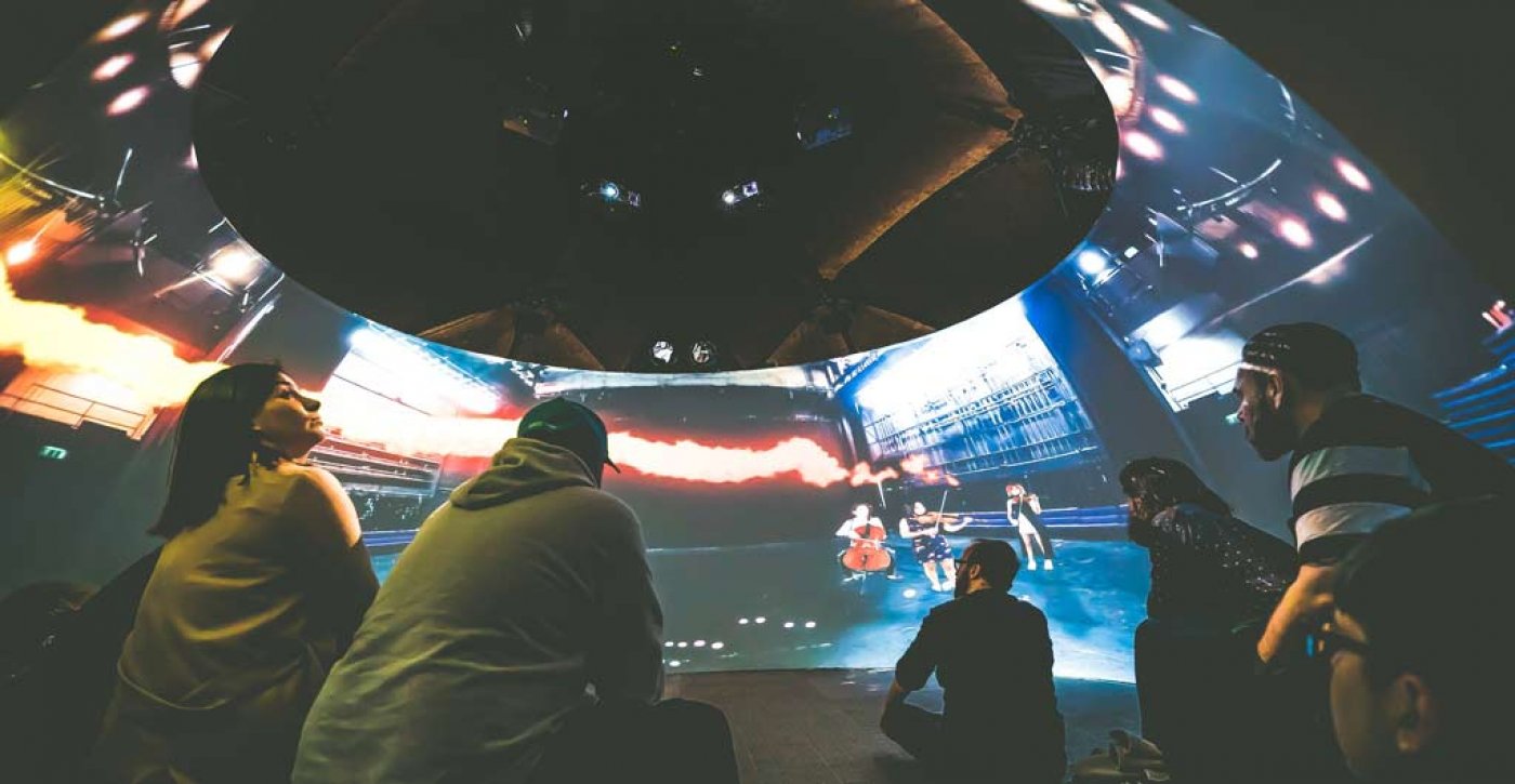 More immersive virtual reality without RV glasses - eventoplus.com